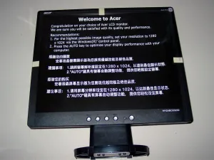 Acer AL1715b 17" LCD Monitor Review - Phoronix