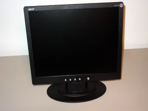 Acer AL1715b 17" LCD Monitor Review - Phoronix