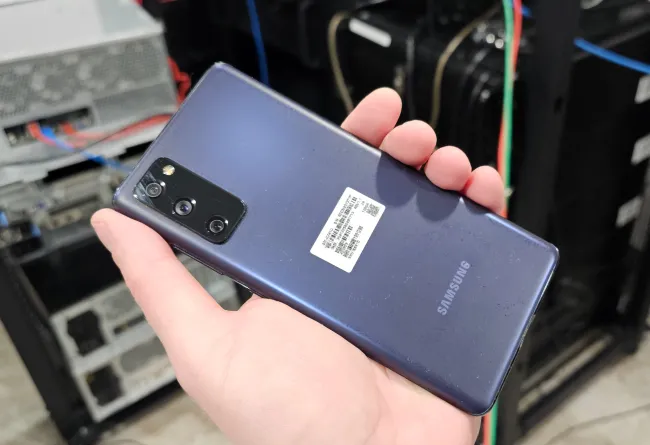 Samsung Galaxy S20 & S9 With Exynos 9810 Support Coming To Linux 6.14 ...