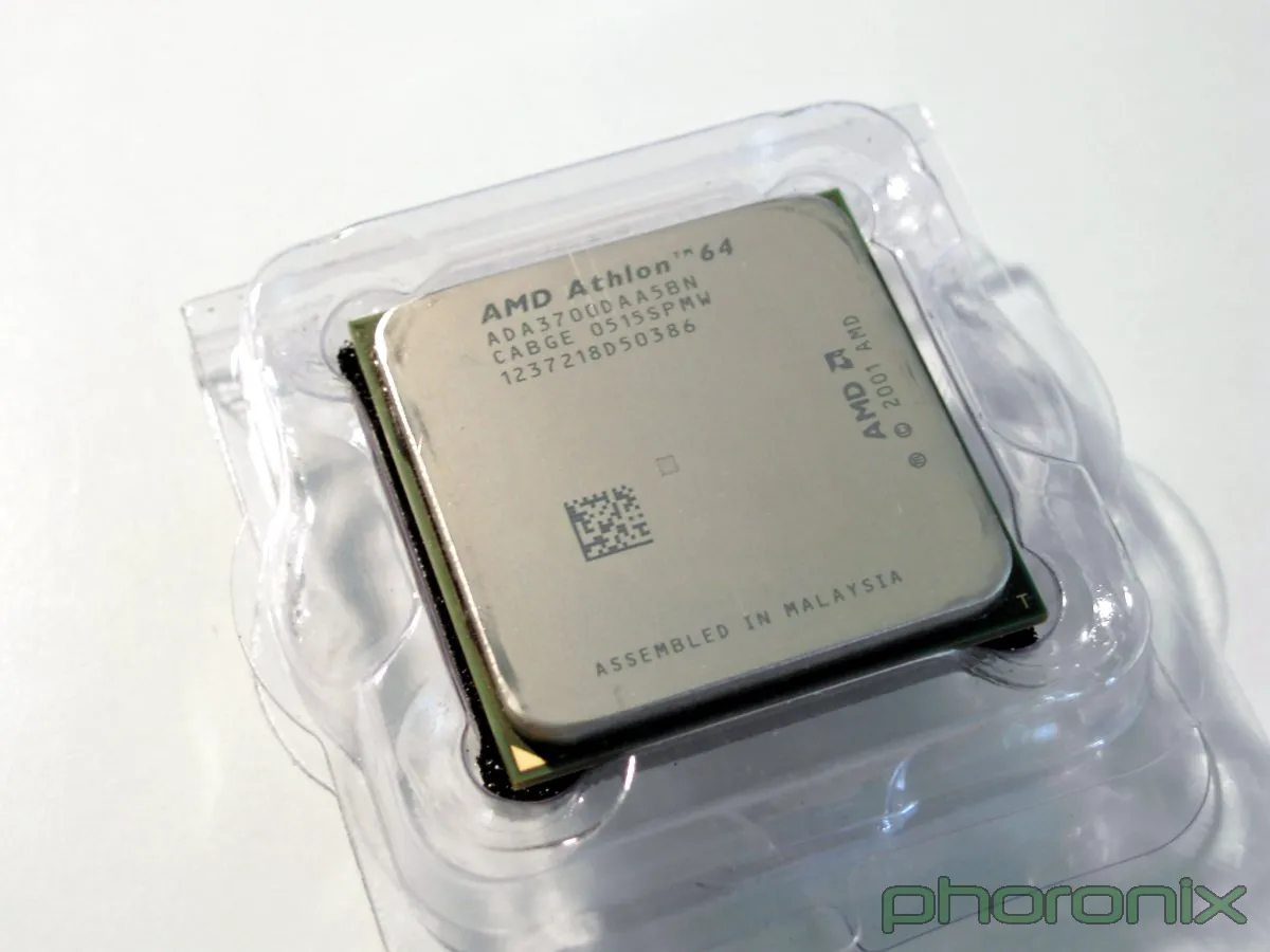 [Phoronix] AMD Venice v. San Diego Image (Amd Vsd Sd1)