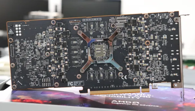 AMD Radeon PRO W7700 Launches As $999 GPU With Fully Open-Source ...