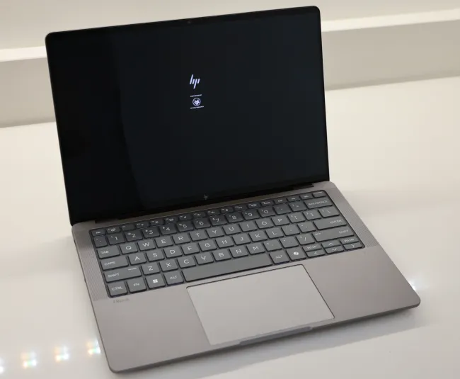 SMT Proves Very Advantageous For AMD Ryzen AI MAX Strix Halo ...