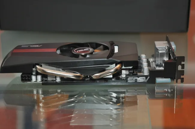 ASUS Radeon HD 7850 DirectCU Review - Phoronix