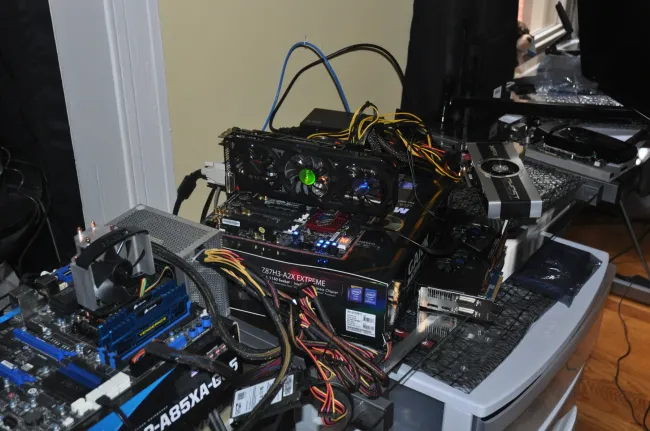 AMD Radeon R9 270X On Linux Review - Phoronix