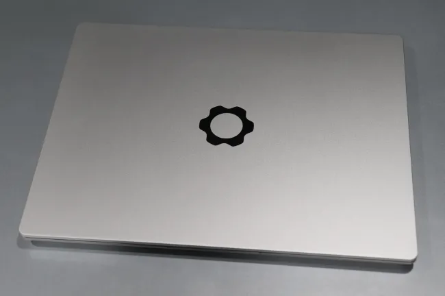 Framework 13 With AMD Ryzen 7040 Series Makes For A Great Linux Laptop ...