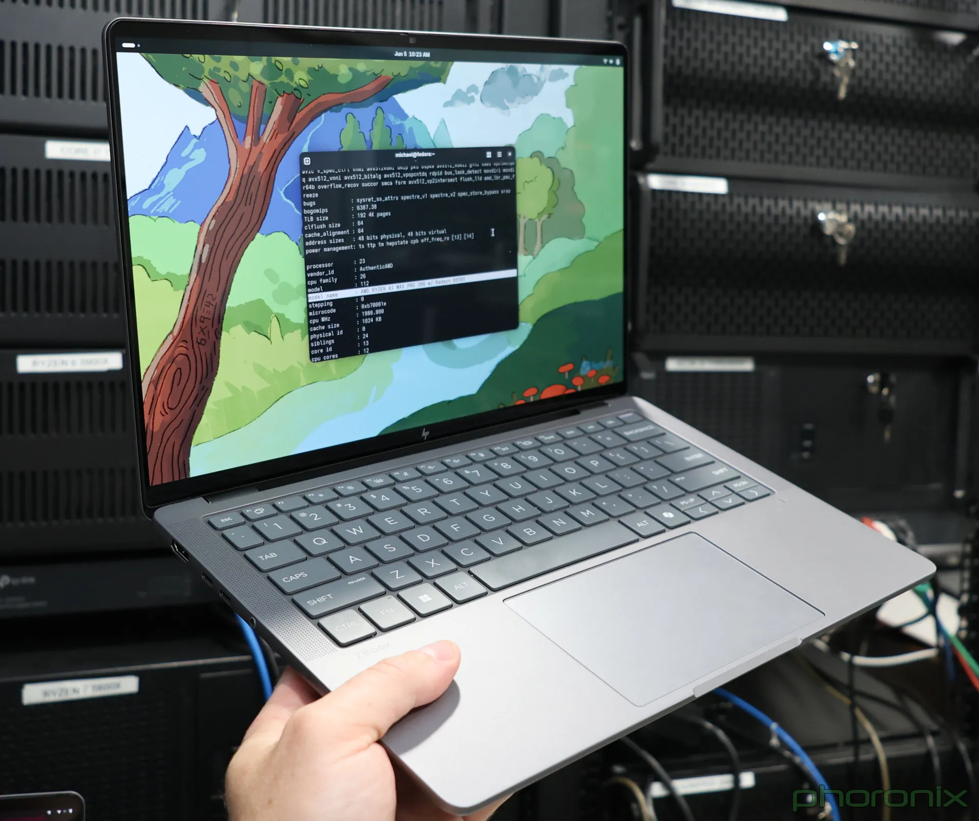 [Phoronix] HP ZBook Ultra G1a: An Incredible, Powerful Mobile ...