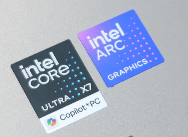 Intel Rendering Toolkit & OpenVINO AI GPU Performance On Intel Panther ...