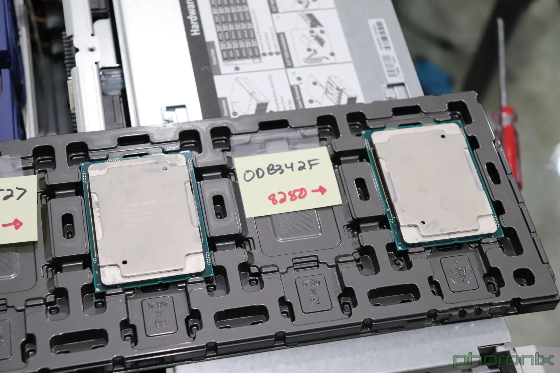 [Phoronix] Intel Xeon Scalable "Cascade Lake" Processors Launch ...