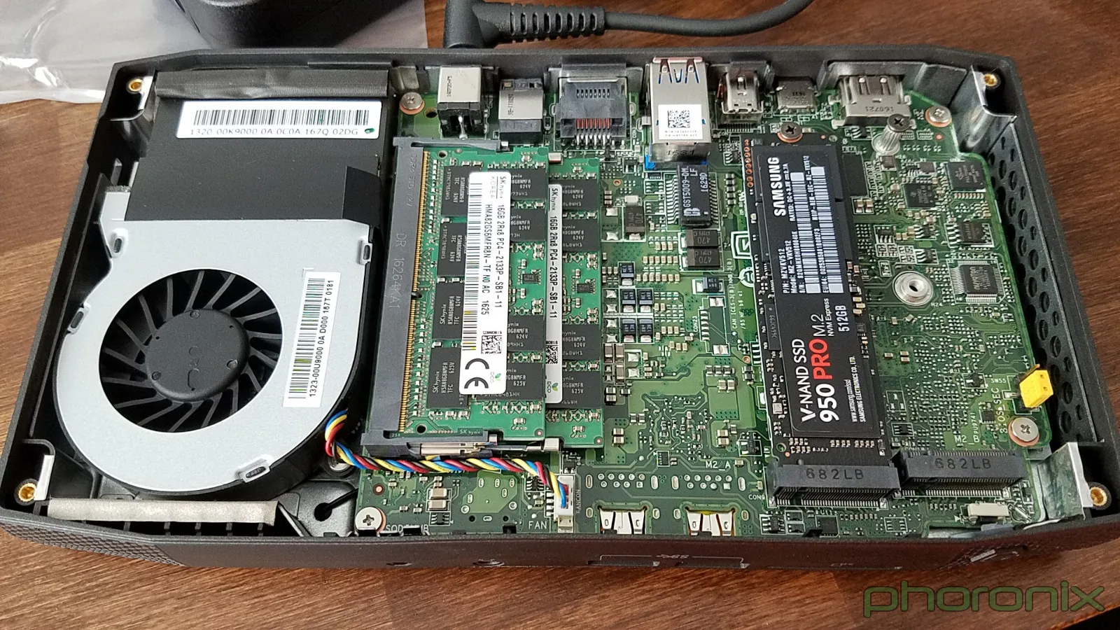 [Phoronix] Running The Intel NUC6i7KYK On Linux With Skylake Iris Pro ...