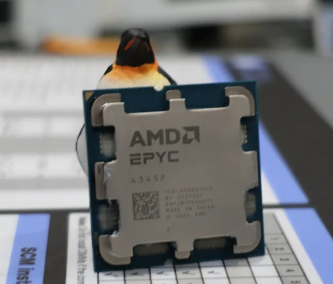 Intel Xeon 6300 vs. AMD EPYC 4005 SMT/HT Performance Review - Phoronix