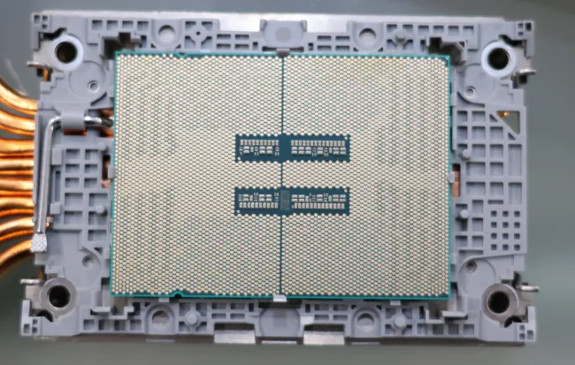 Intel Xeon 6780E / Xeon 6766E 144-Core Performance Benchmarks Review ...