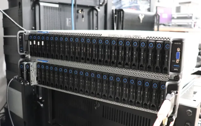 Intel Xeon Platinum 8490H "Sapphire Rapids" Performance Benchmarks ...