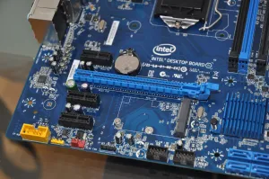 Intel DH87RL Haswell H87 Review - Phoronix