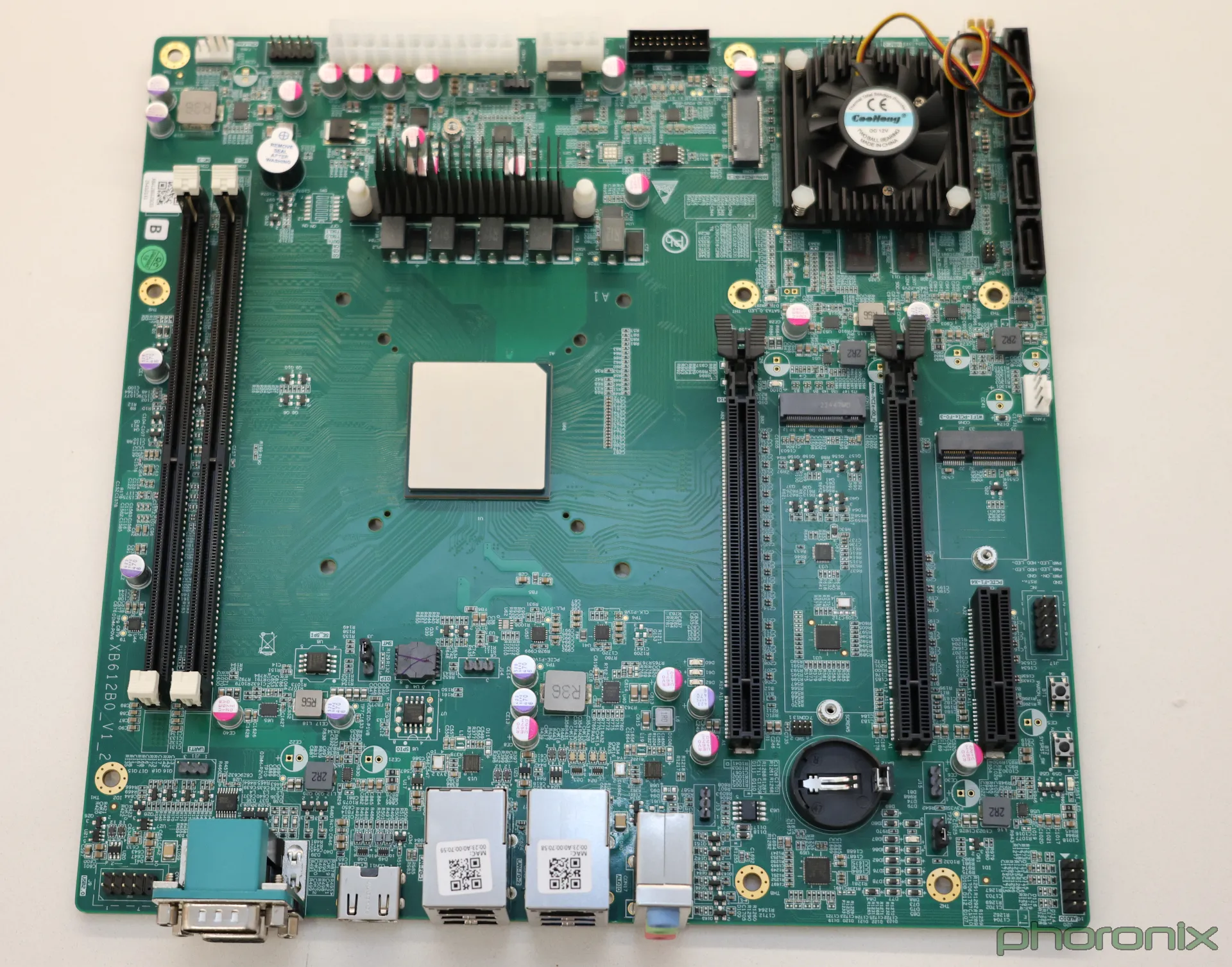 [Phoronix] Loongson 3B6000 Benchmarks: How China's LoongArch CPU ...