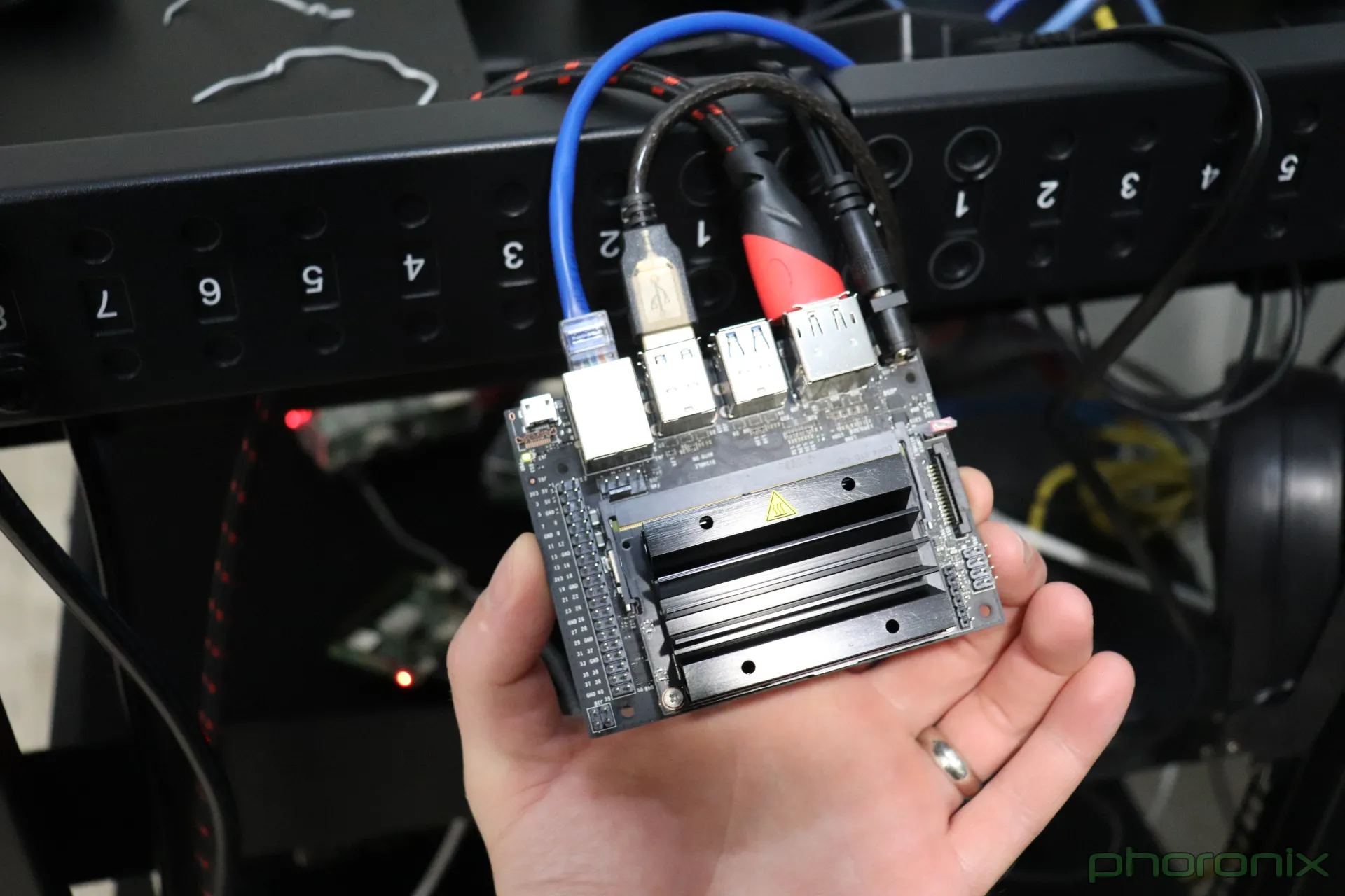 [Phoronix] NVIDIA Jetson Nano: A Feature-Packed Arm Developer Kit For ...