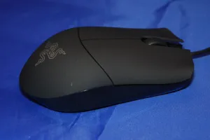 Razer Salmosa Gaming Mouse Review - Phoronix