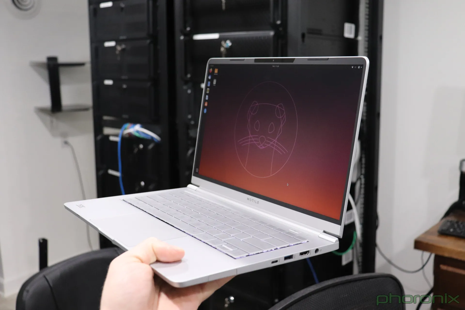 [Phoronix] The $199 Motile M141 With AMD Ryzen 3 3200U Offers ...