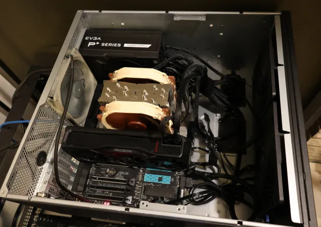 SilverStone RM51 Is A Nice 5U Chassis For Large Servers & Workstations ...