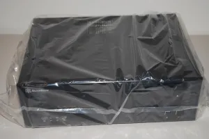 SilverStone Grandia GD04 Review - Phoronix