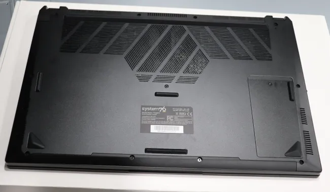 System76 Pangolin Makes For A Nice All-AMD Linux Laptop Review - Phoronix