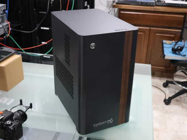 System76 Thelio Major Powered By AMD Ryzen Threadripper 7000 Series ...