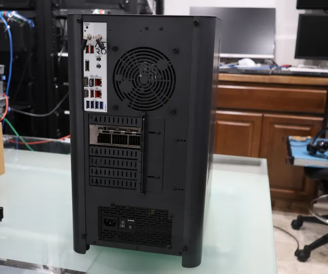 System76 Thelio Major Powered By AMD Ryzen Threadripper 7000 Series ...