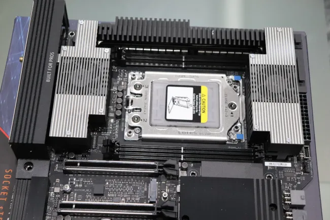 AMD Ryzen Threadripper 7980X & 7970X Linux Performance Benchmarks ...