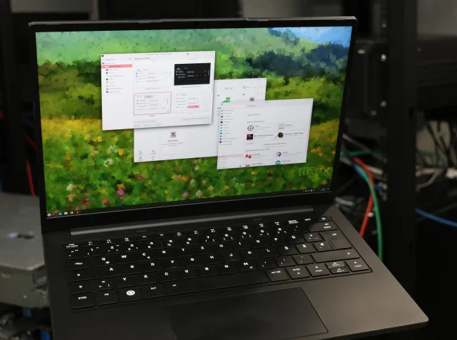 TUXEDO Pulse 14 Gen 3 Continues Running Well As A Powerful AMD Ryzen 7 ...